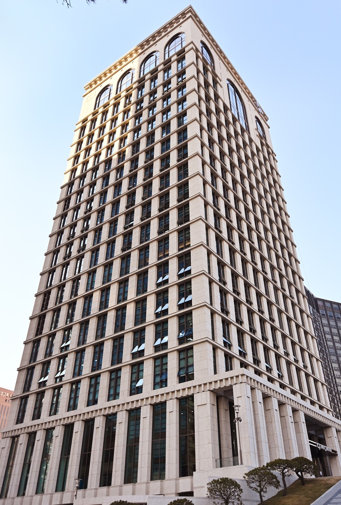 CJ, 女사외이사 첫 선임…“M&A로 새로운 영역 확장…BTㆍIT 분야 육성” - 대한경제