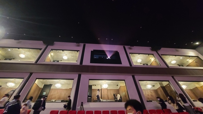 “더 특별하고 실감나게”…CGV, 프라이빗 박스 품은 ‘스크린X PLF’관 첫선 - 대한경제