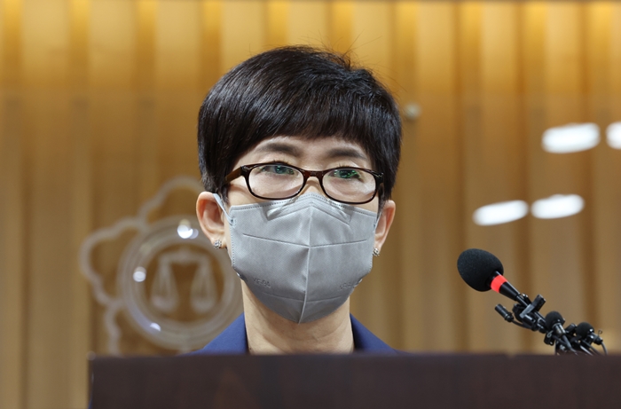 이예람 특검, 공군 2차 가해ㆍ부실 수사 확인… 총 8명 기소 - 대한경제