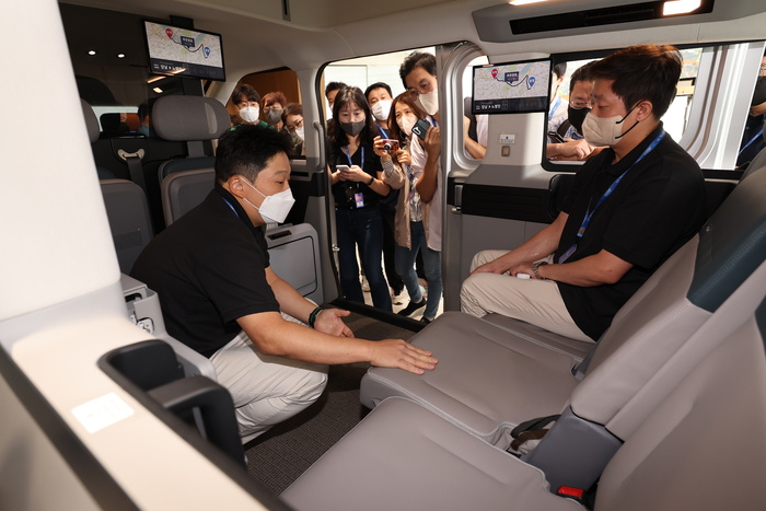 [포토] 현대차가 선보인 다양한 PBV(목적 기반 모빌리티) - 대한경제