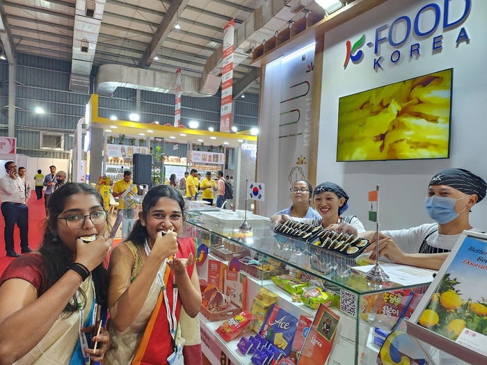 인도를 홀린 K-푸드, 인도 식품박람회에서 인기만점 - 대한경제