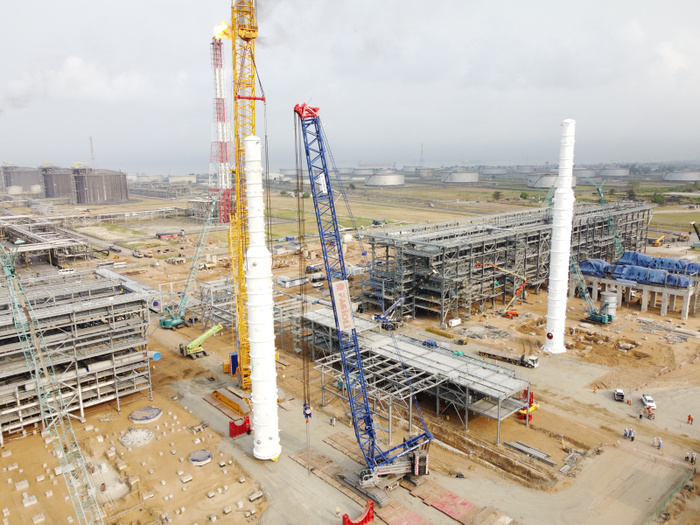 대우건설, 나이지리아 ‘NLNG Train 7 PJ’ 현장서 극저온용 열교환기 설치 완료 - 대한경제
