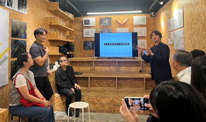 대구 수성구, ‘수성국제비엔날레’ 알리기 작가와의 대화 열려 - 대한경제